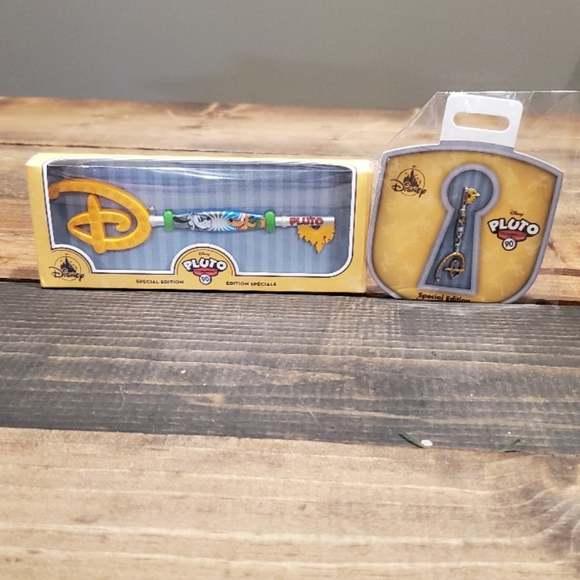 Disney | Accessories | Disney Pluto 9th Anniversary Special Limited ...